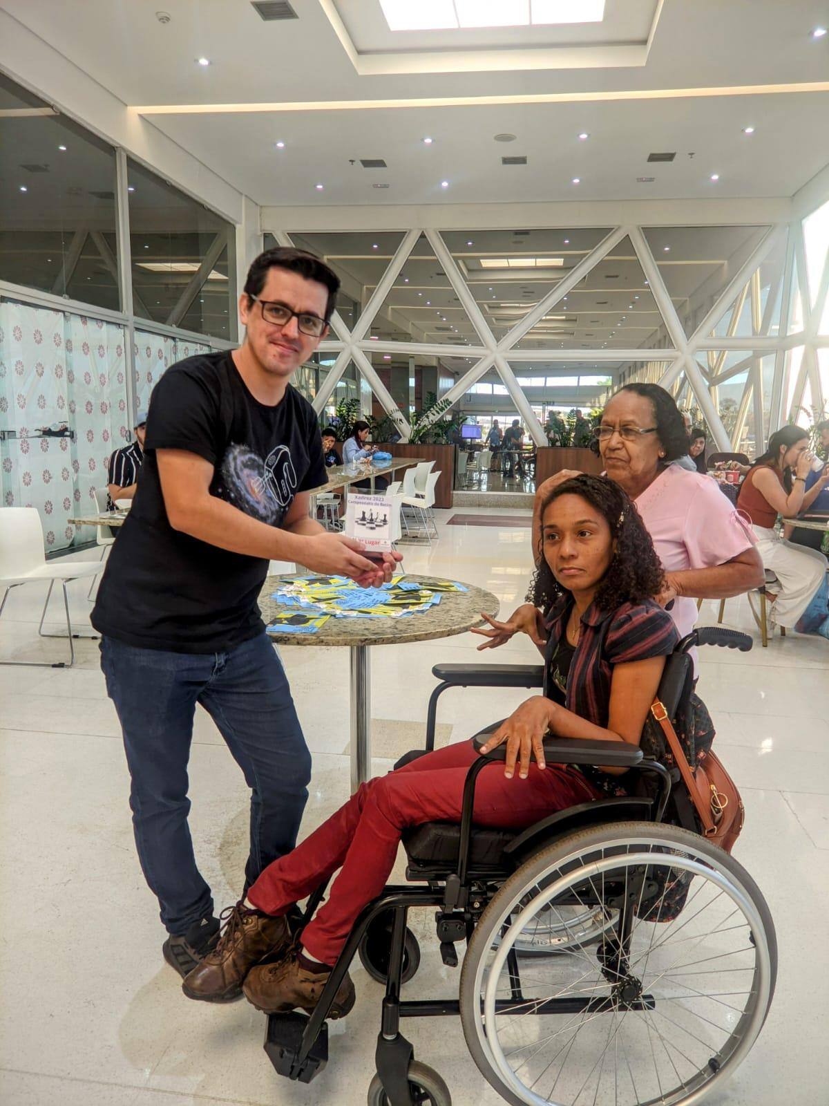 Douglas Samuel é tricampeão do Campeonato de Xadrez de Betim 2023